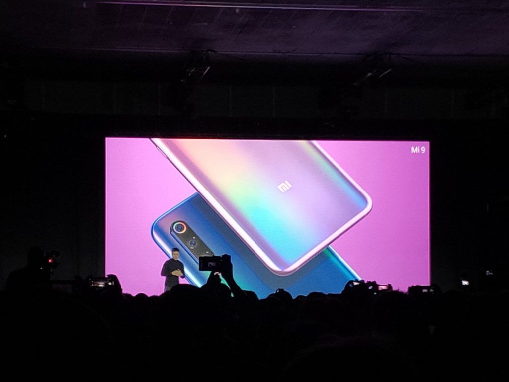 Xiaomi เปิดตัว Mi MIX 3 5G, Mi 9 และ Mi LED Smart Bulb ในงาน MWC 2019 ...
