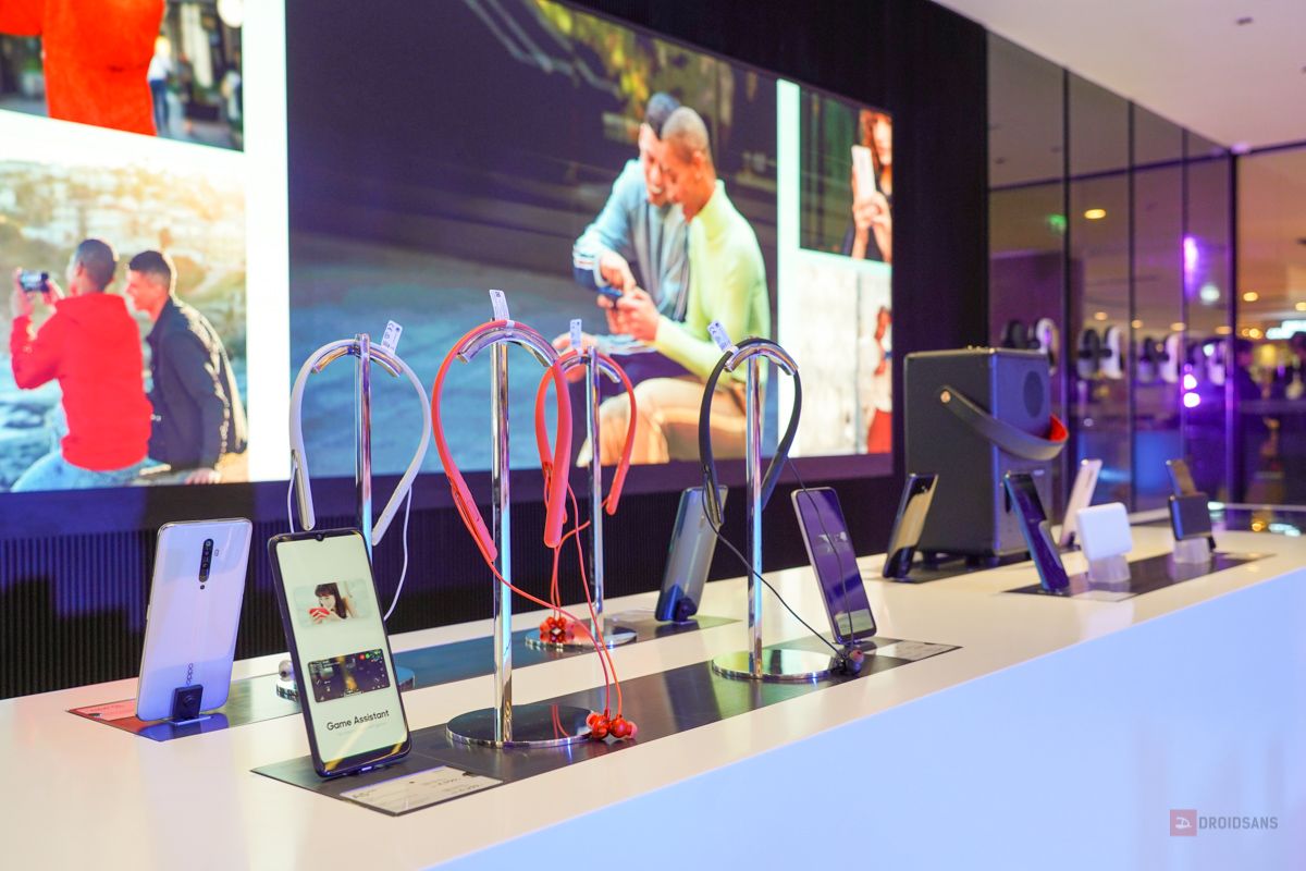 OPPO เปิด Flagship Store เซ็นทรัลเวิลด์ โชว์เทคโนโลยี พร้อมบริการซ่อม ...