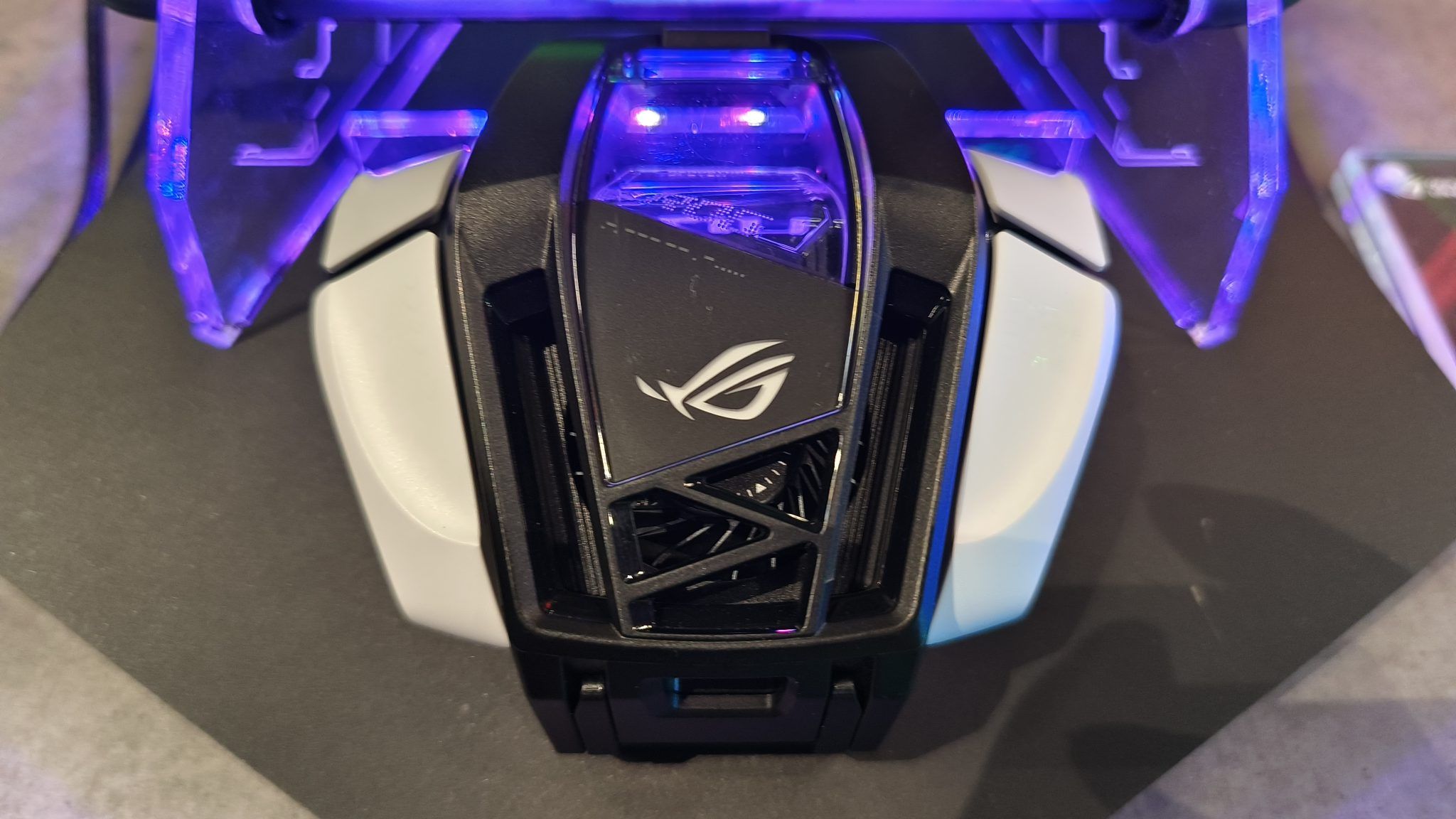 ASUS ROG Phone 6D Series มือถือเกมมิ่งพลัง Dimensity 9000+ เปิดราคาไทย ...