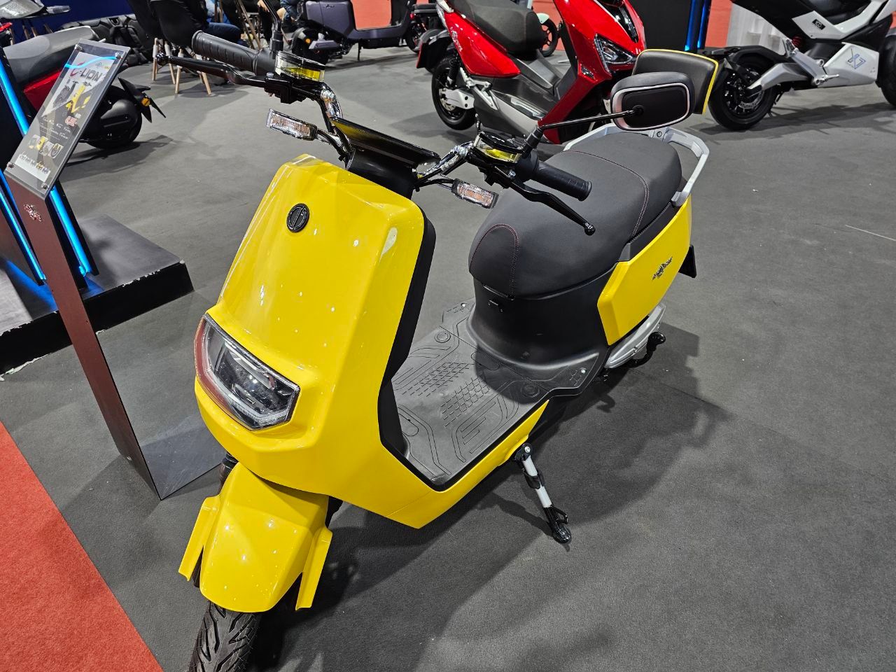 โปรโมชั่น มอเตอร์ไซค์ไฟฟ้า จักรยานไฟฟ้า และสกูตเตอร์ไฟฟ้า Bangkok EV Expo 2023 | DroidSans