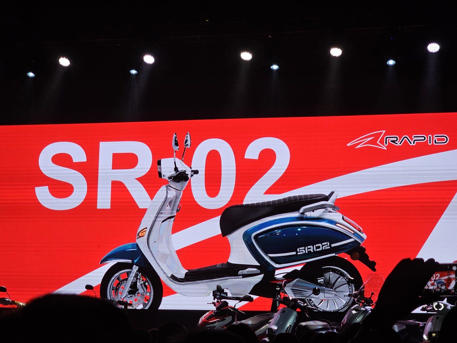 เปิดตัว RAPID มอเตอร์ไซค์ไฟฟ้า มา 5 รุ่น มอเตอร์ 5000 วัตต์ ทำความเร็วสูงสุด 100 กม./ชม. | DroidSans