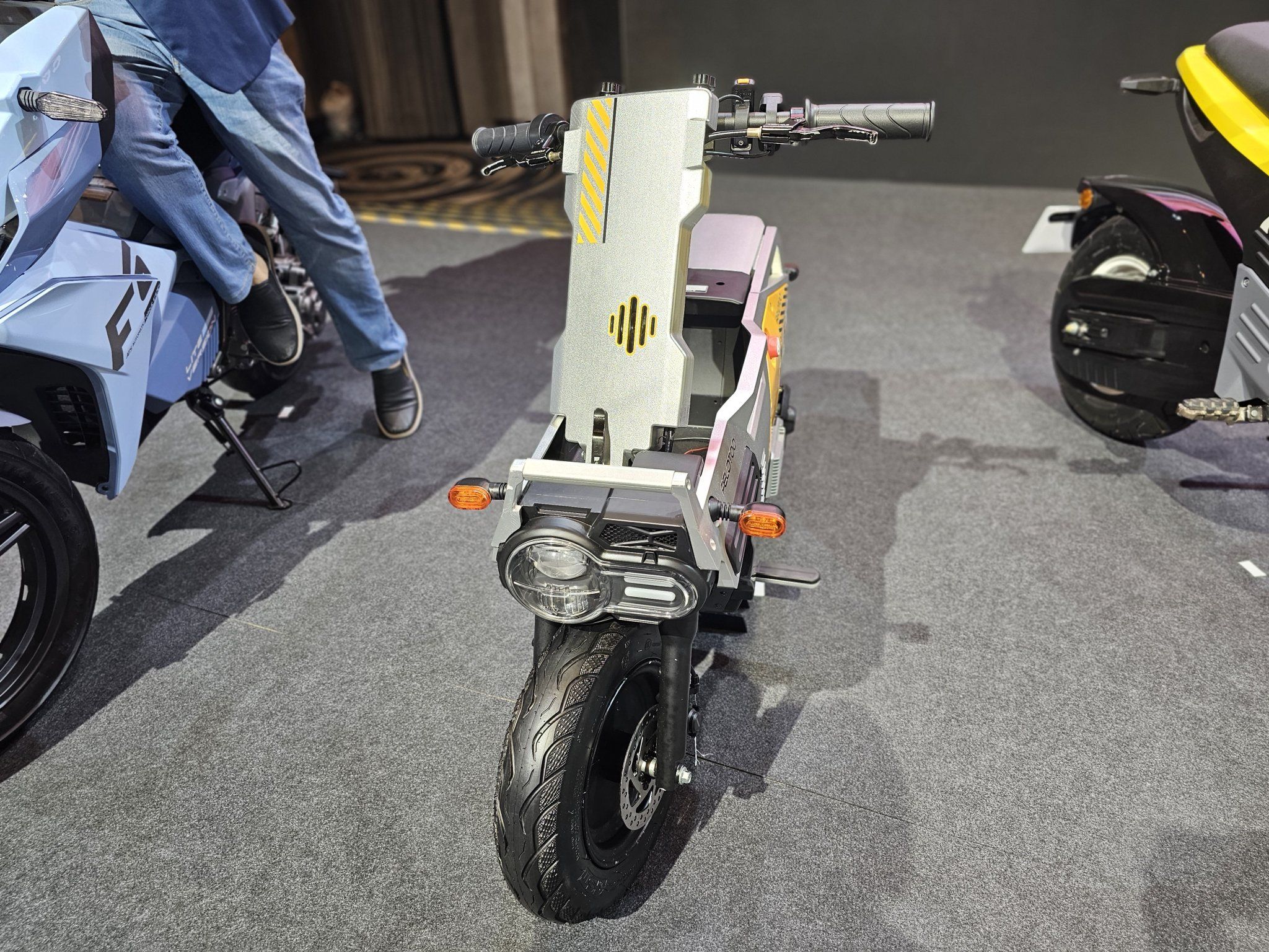 FELO เปิดตัวมอเตอร์ไซค์ไฟฟ้า 4 รุ่น ดึงเทคโนโลยีจากสนามแข่งระดับโลกสู่ท้องถนน | DroidSans