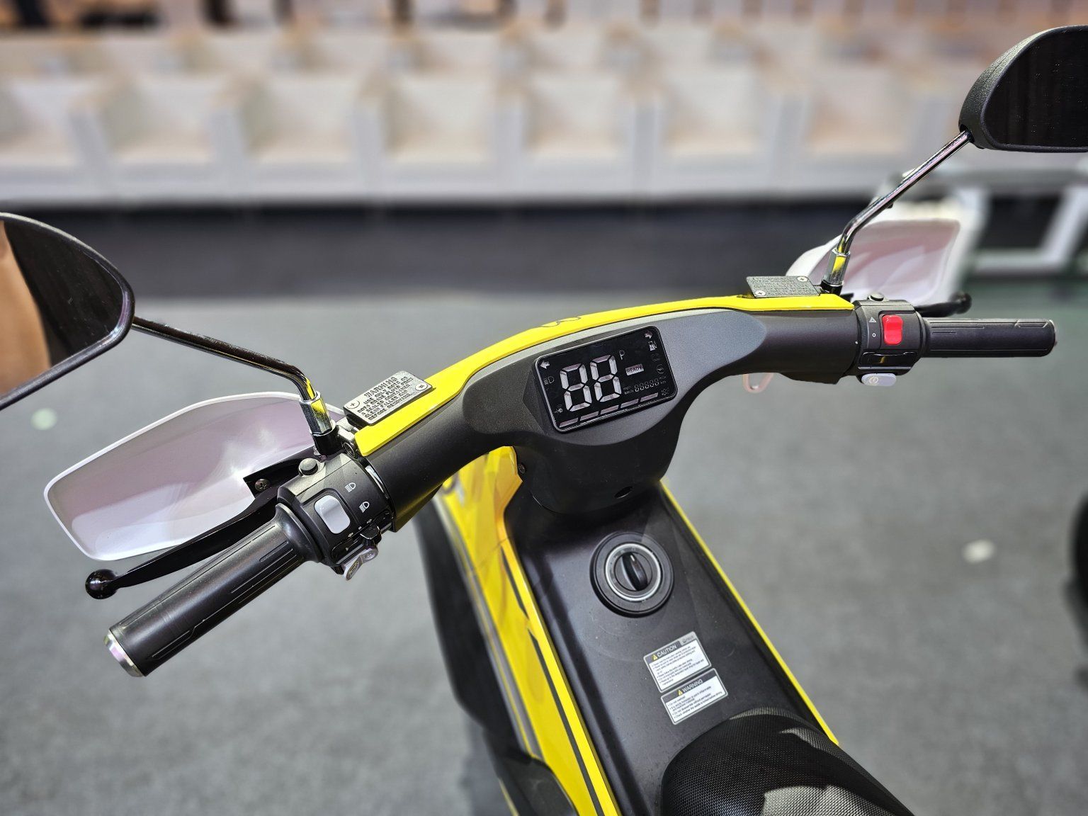 FELO เปิดตัวมอเตอร์ไซค์ไฟฟ้า 4 รุ่น ดึงเทคโนโลยีจากสนามแข่งระดับโลกสู่ท้องถนน | DroidSans