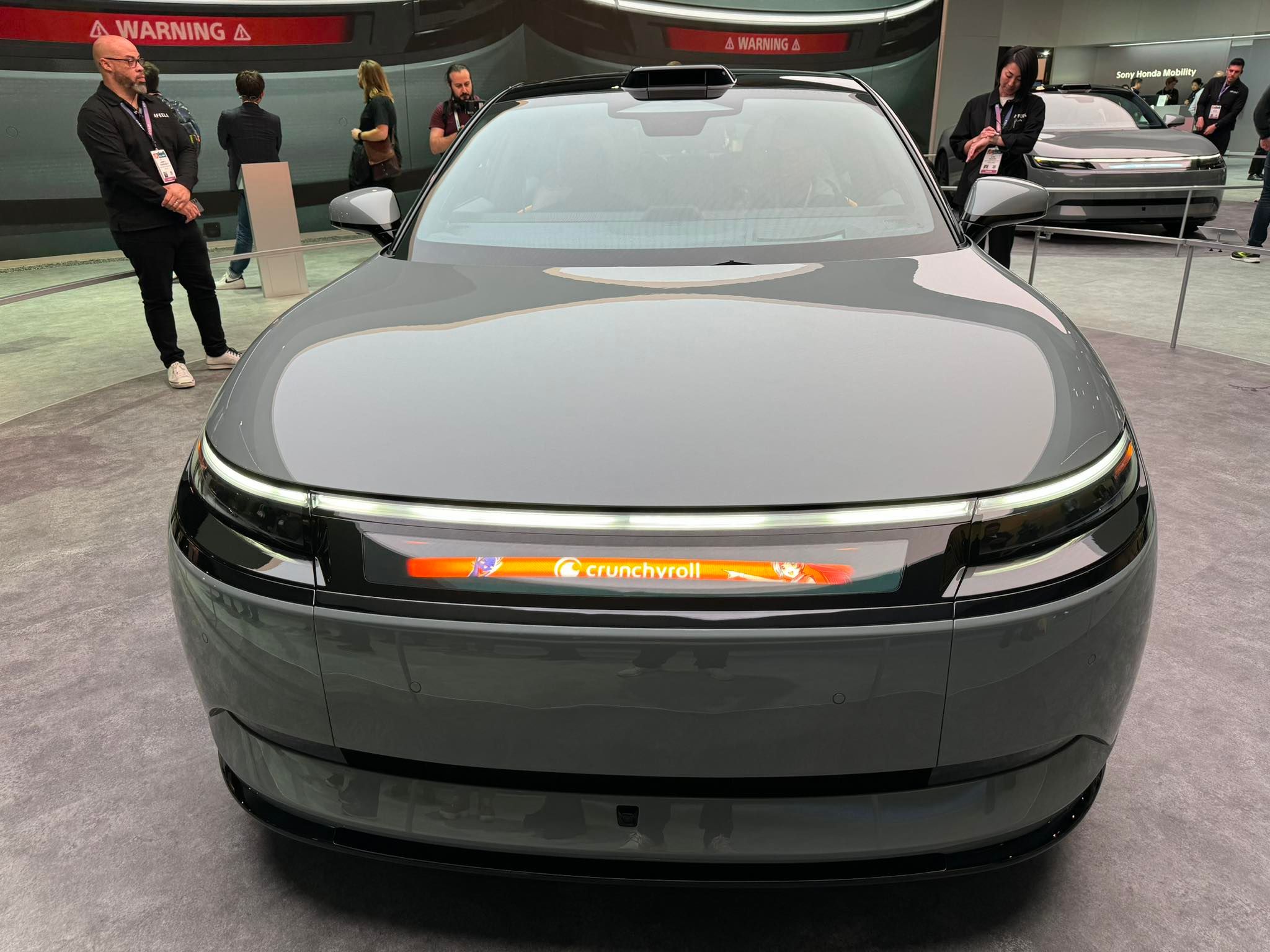 Sony บังคับรถยนต์ไฟฟ้า AFEELA ด้วยคอนโทรลเลอร์ PlayStation 5 โชว์ในงาน CES 2024 | DroidSans