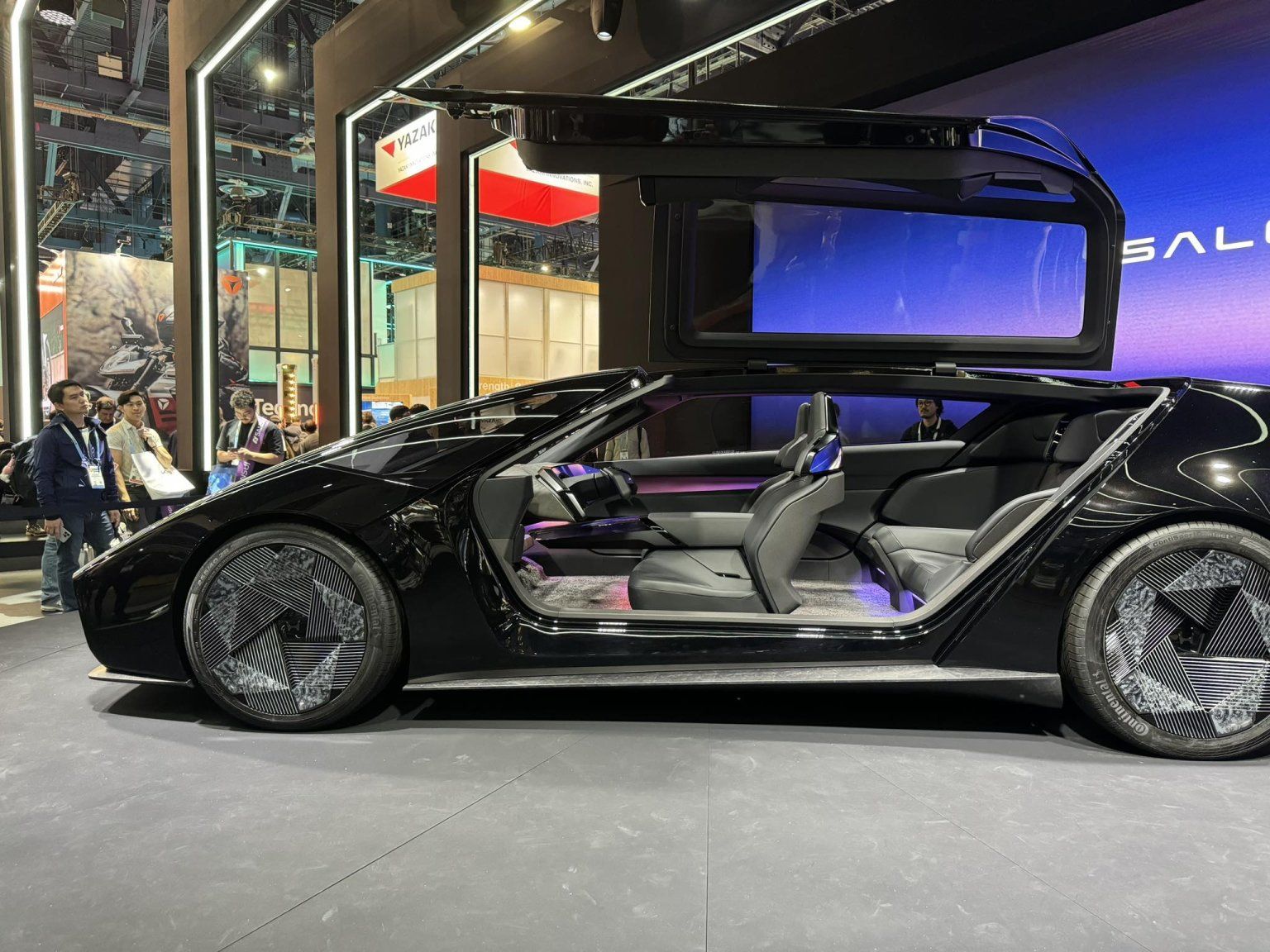 HONDA เผยโฉมรถยนต์ไฟฟ้ารุ่นใหม่ Saloon และ Space-Hub พร้อมเปิดตัวโลโก้ใหม่ที่งาน CES 2024 ...