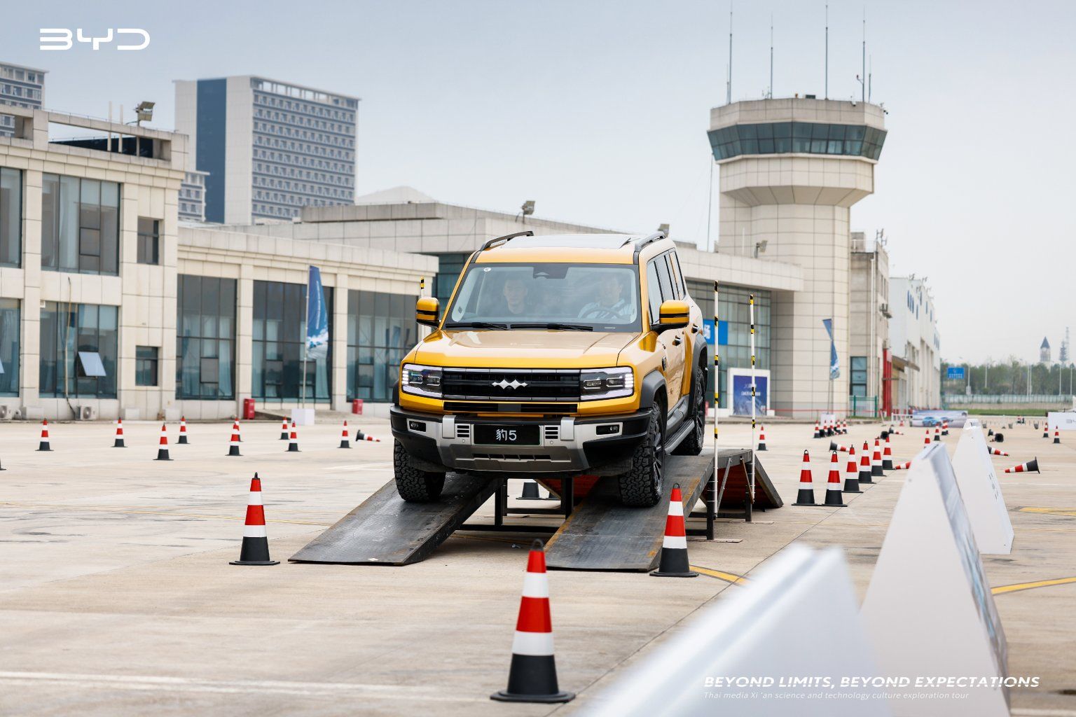 บุกซีอาน สัมผัสคันจริงรถยนต์ไฟฟ้า BYD Sealion 6 ก่อนเข้าไทย พร้อมนั่ง ...