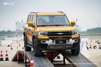 บุกซีอาน สัมผัสคันจริงรถยนต์ไฟฟ้า BYD Sealion 6 ก่อนเข้าไทย พร้อมนั่ง ...
