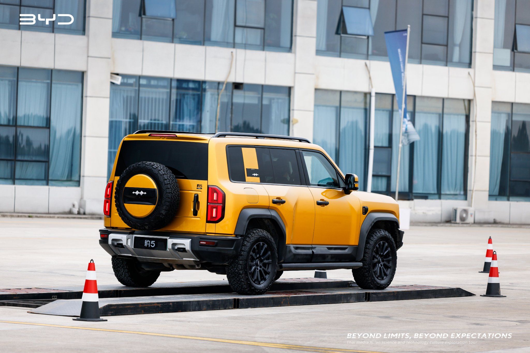 บุกซีอาน สัมผัสคันจริงรถยนต์ไฟฟ้า BYD Sealion 6 ก่อนเข้าไทย พร้อมนั่ง ...