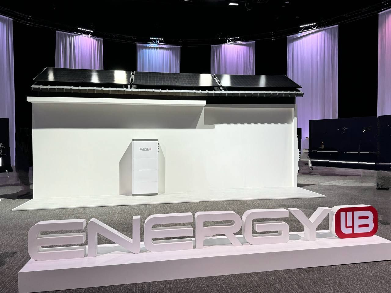 เปิดตัว EnergyLIB แบรนด์โซลาร์เซลล์ครบวงจรสำหรับที่อยู่อาศัย ได้ทั้งแผง แบตเตอรี่ อินเวอร์เตอร์ ...