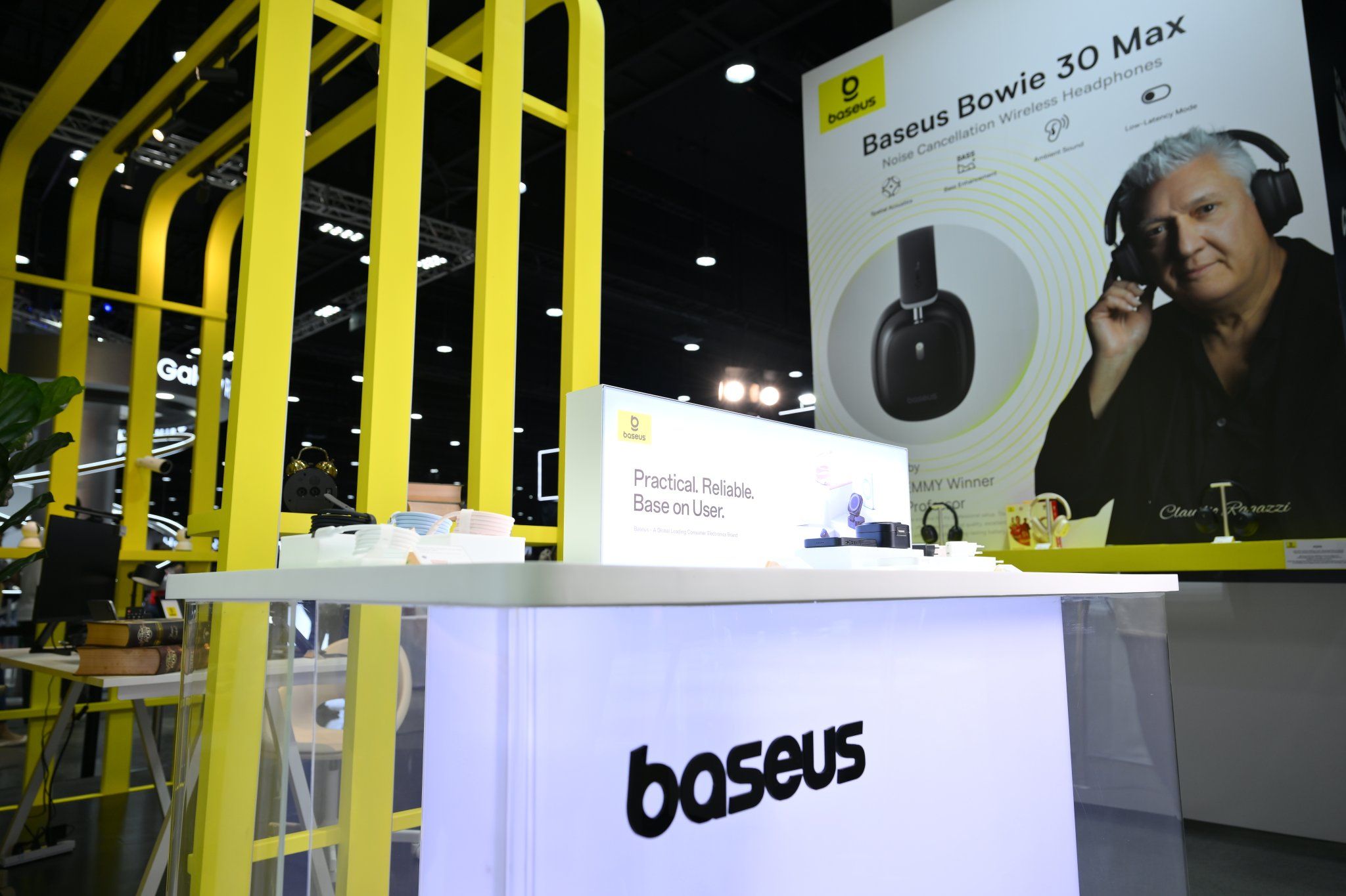 Baseus (เบซุส) บุกตลาดสมาร์ทแกดเจ็ตในไทยอย่างเป็นทางการแล้ว ขนทัพหูฟัง ...