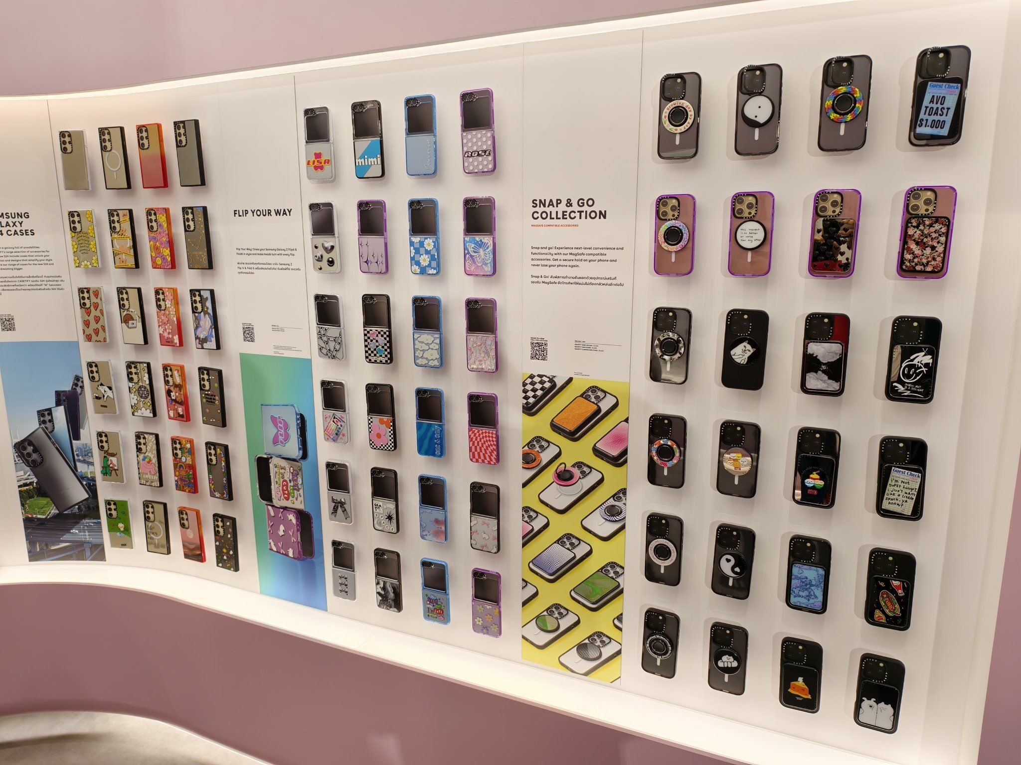 CASETiFY เปิดหน้าร้านที่ CentralWorld แล้ว, ใหญ่สุดในไทย พร้อมจัด 'Christmas Glam Fest' แต่งร้าน ...