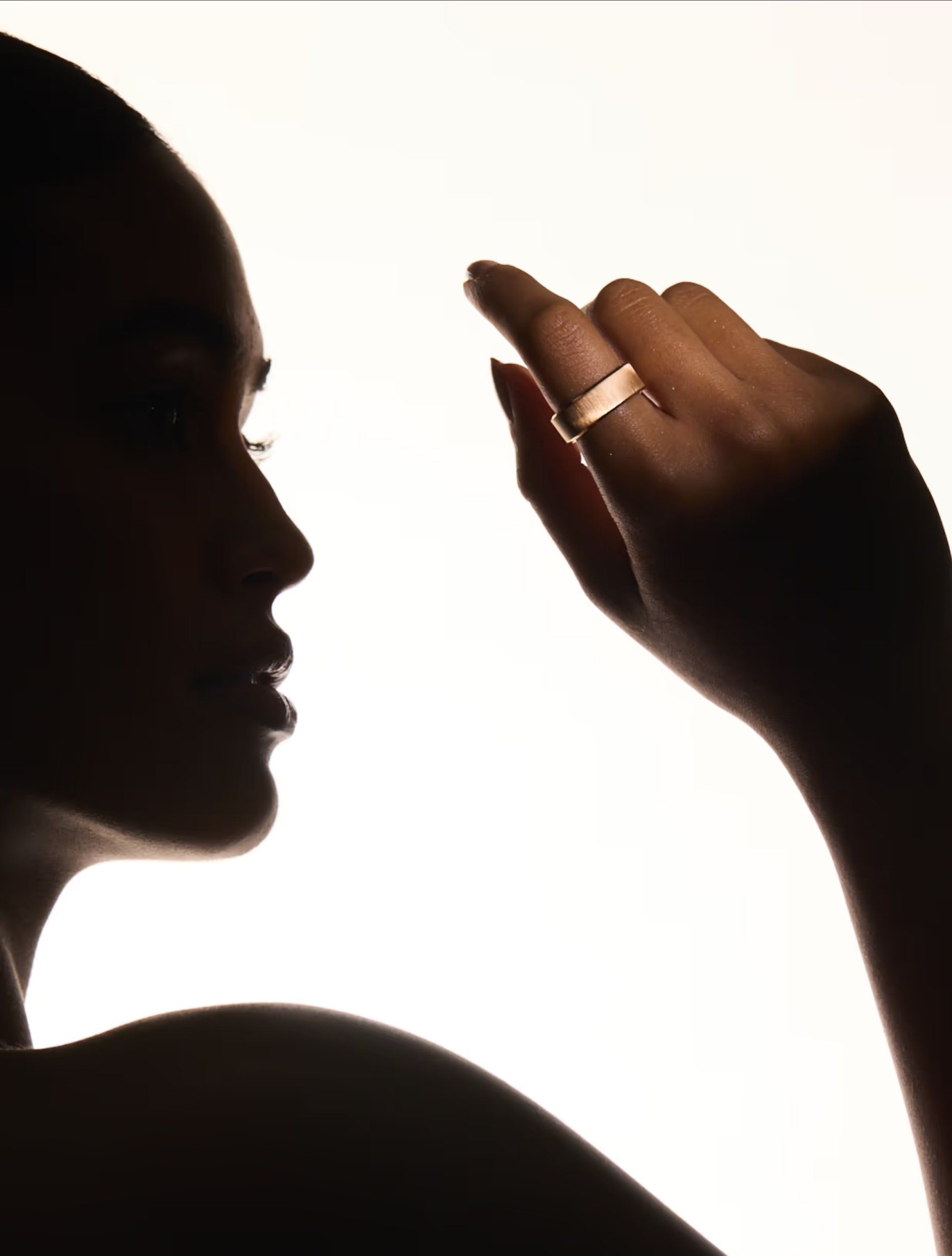 Ultrahuman Rare แหวนอัจฉริยะสุดพรีเมียม สมฐานะ ทำจากทอง 18K แบตเตอรี่ ...