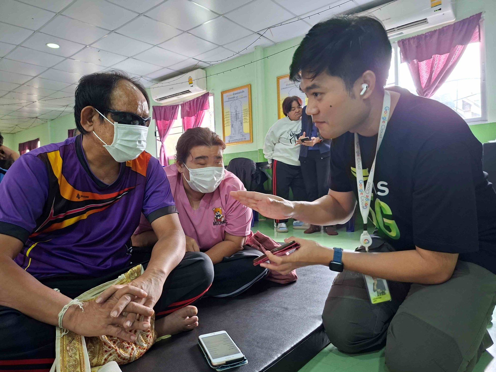 AIS ร่วม ปภ.ทดสอบระบบเตือนภัย Cell Broadcast ระดับใหญ่ สำเร็จ แจ้งตรงเวลา ทั้ง Android และ iOS ...