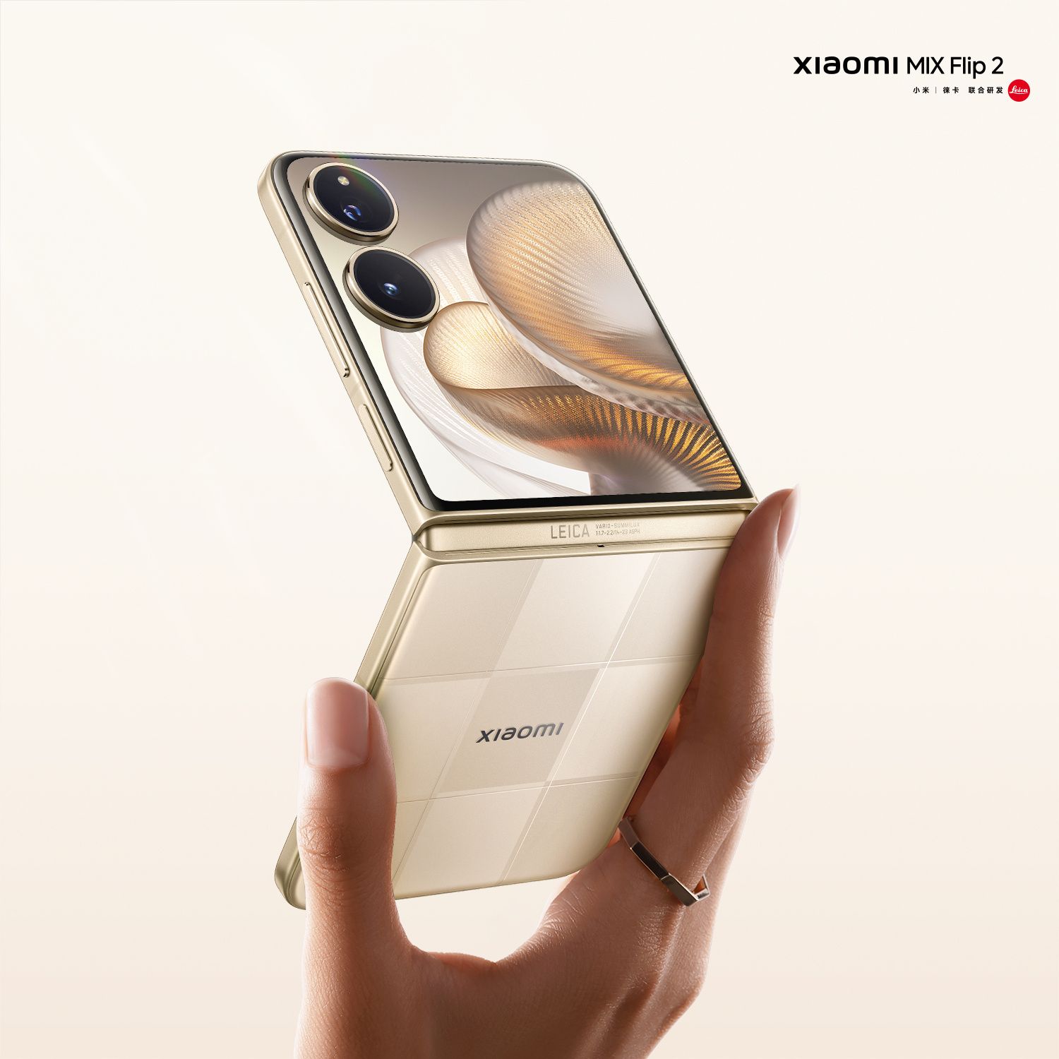 Xiaomi MIX Flip 2 มือถือจอพับรุ่นใหม่ ปล่อยภาพเครื่องจริง สเปคบางส่วนแล้ว ได้จอนอก 4.01 นิ้ว บาง ...